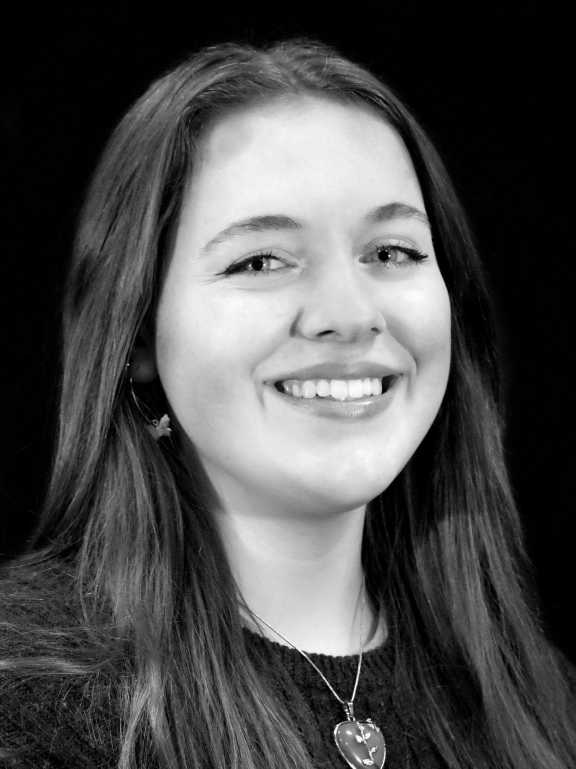 Maggie Dustin – Peacock Players